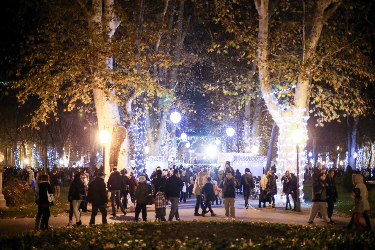 Advent in Zagreb 2016./17. - ::President Pantovcak::